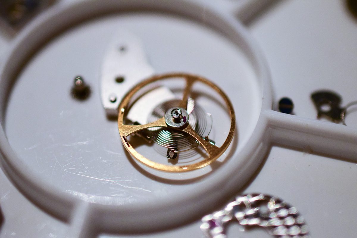 Watch Works: The Pallet Fork - ATELIER DE GRIFF