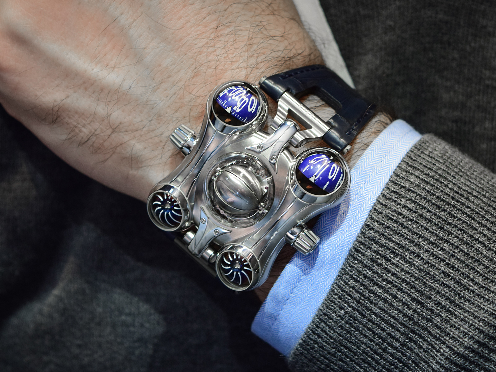 Hands-On: MB&F HM6 Final Edition - ATELIER DE GRIFF
