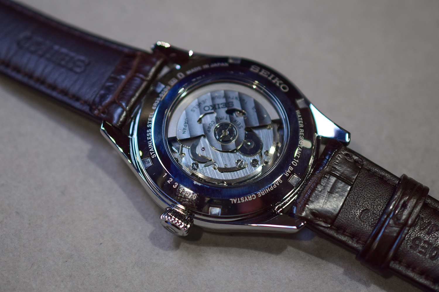Hands-On: Seiko Presage Arita Porcelain Dial Editions - ATELIER DE GRIFF
