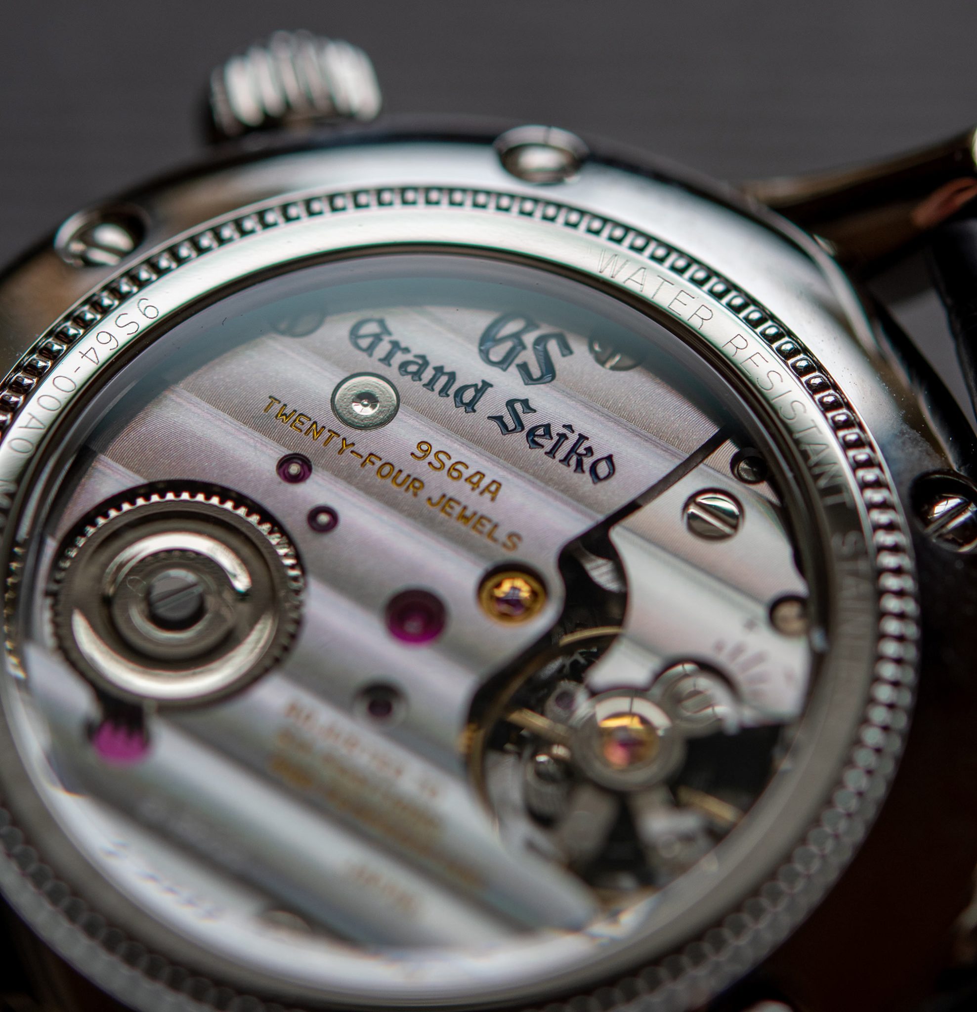 Hands-On: Grand Seiko SBGW231 - ATELIER DE GRIFF