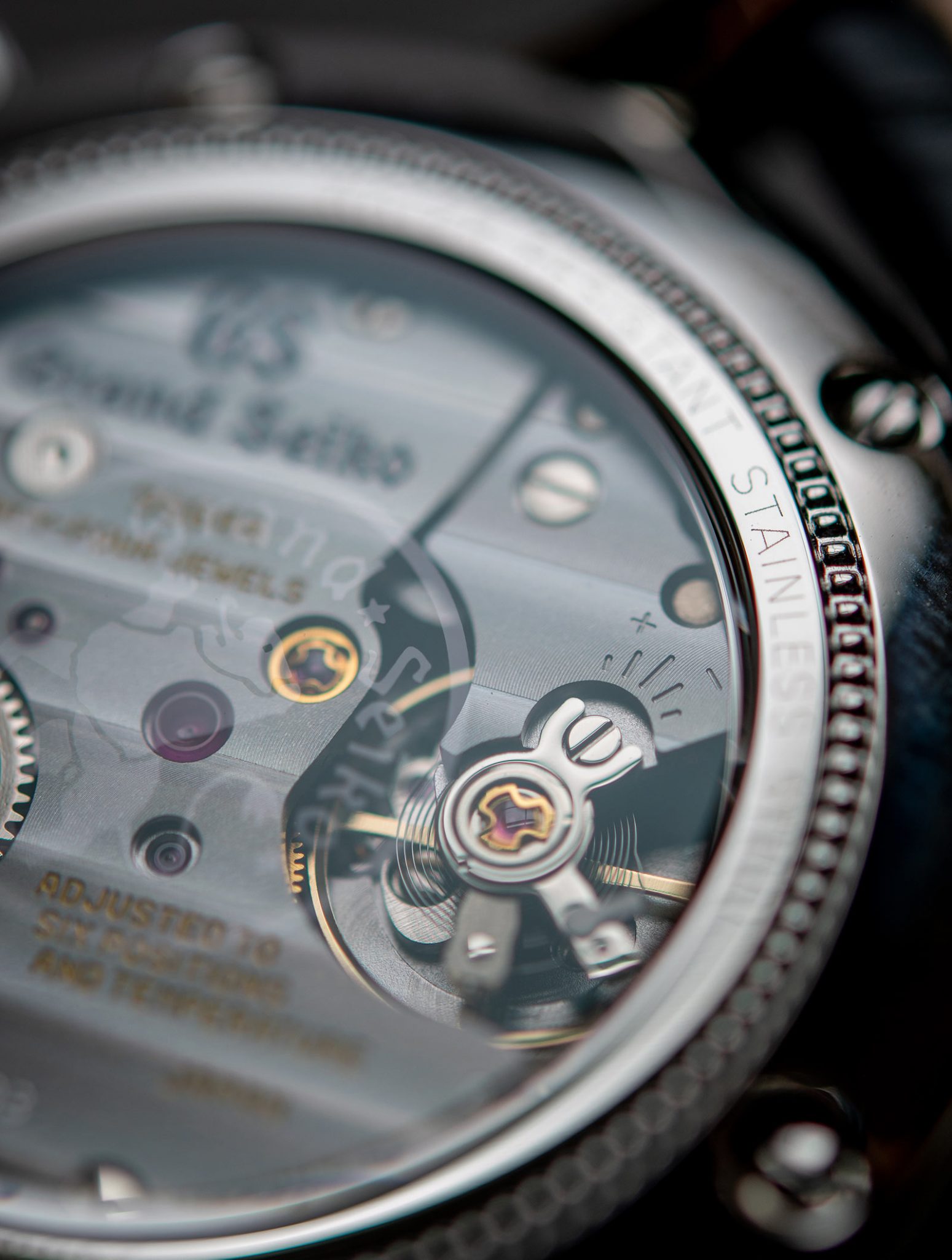 Hands-On: Grand Seiko SBGW231 - ATELIER DE GRIFF