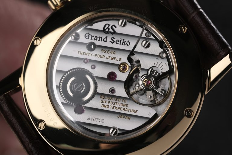 Hands-On: Grand Seiko SBGW258. The Dress Watch Perfected? (VIDEO ...