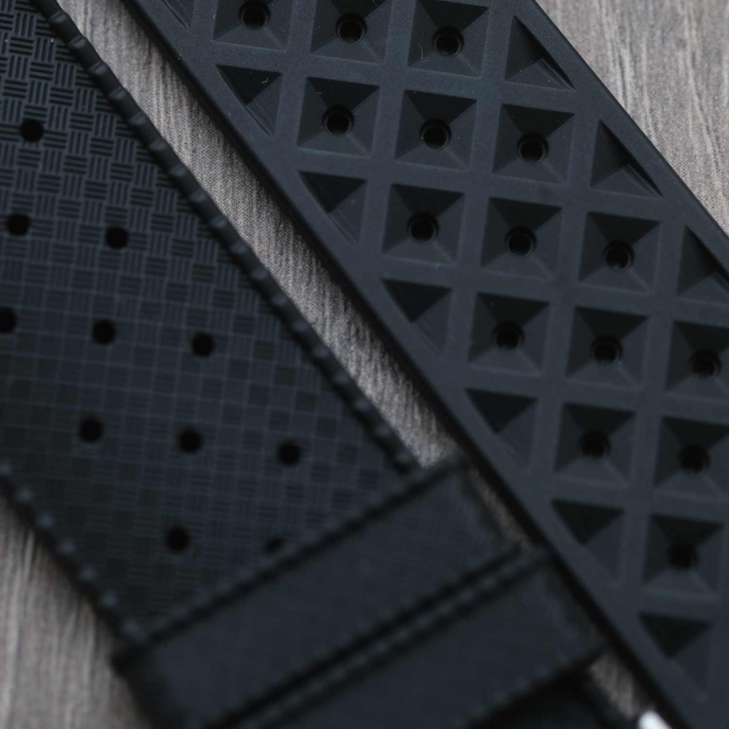 Shop News: New Rubber Tropic Straps - ATELIER DE GRIFF